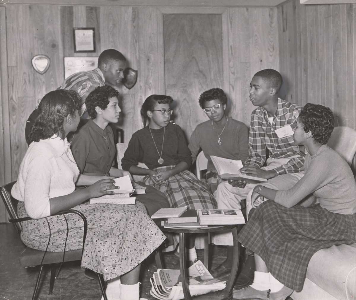 School Desegregation and the Little Rock Nine | National Museum of ...