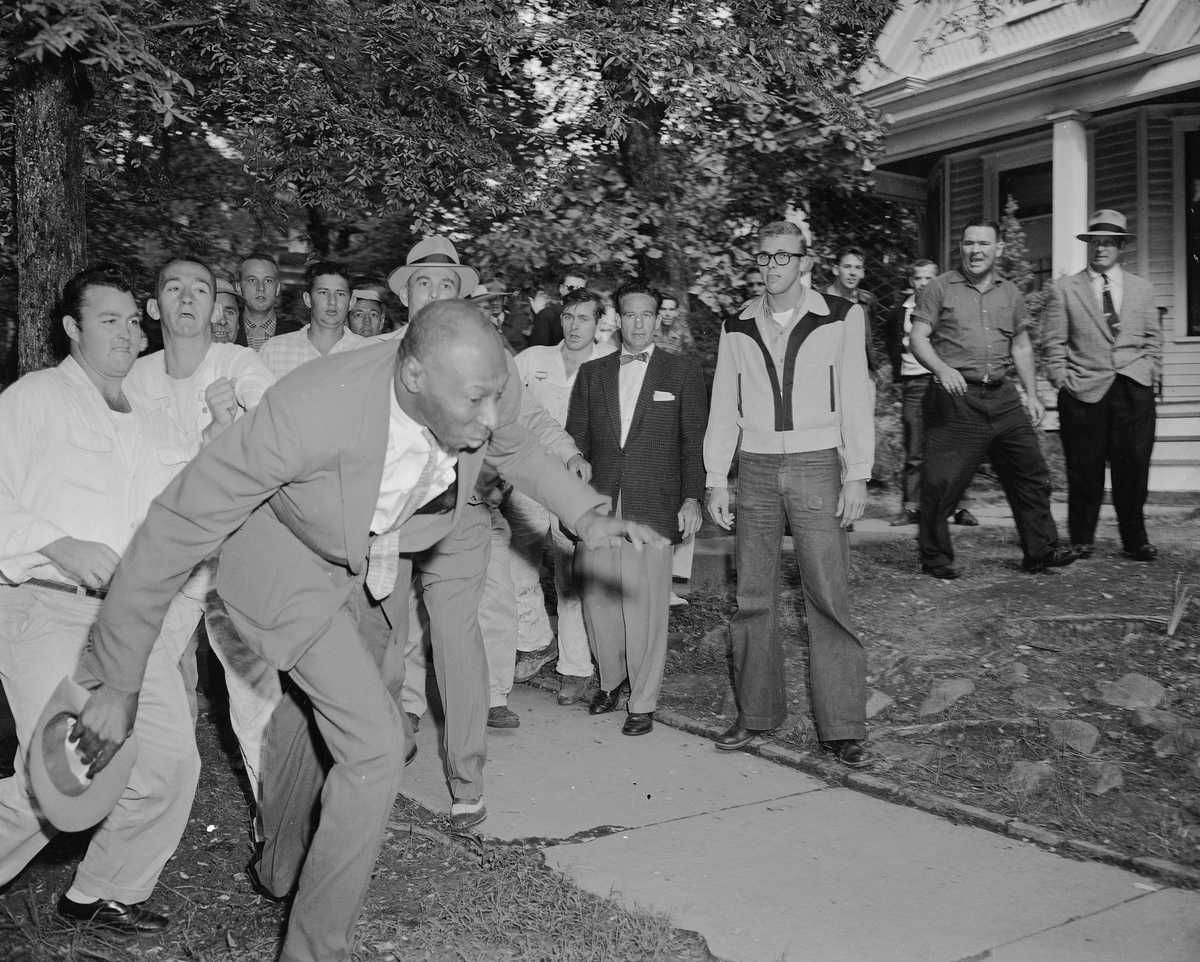 School Desegregation and the Little Rock Nine | National Museum of ...